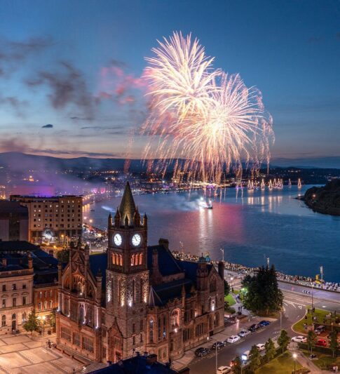 Christmas In Derry-Londonderry | Christmas At The Everglades Hotel