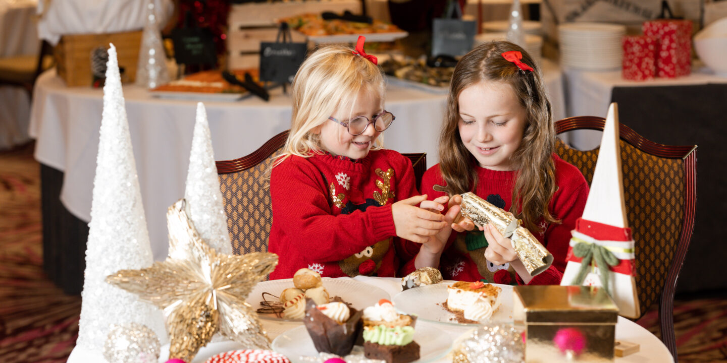 Christmas In Derry-Londonderry | Christmas At The Everglades Hotel